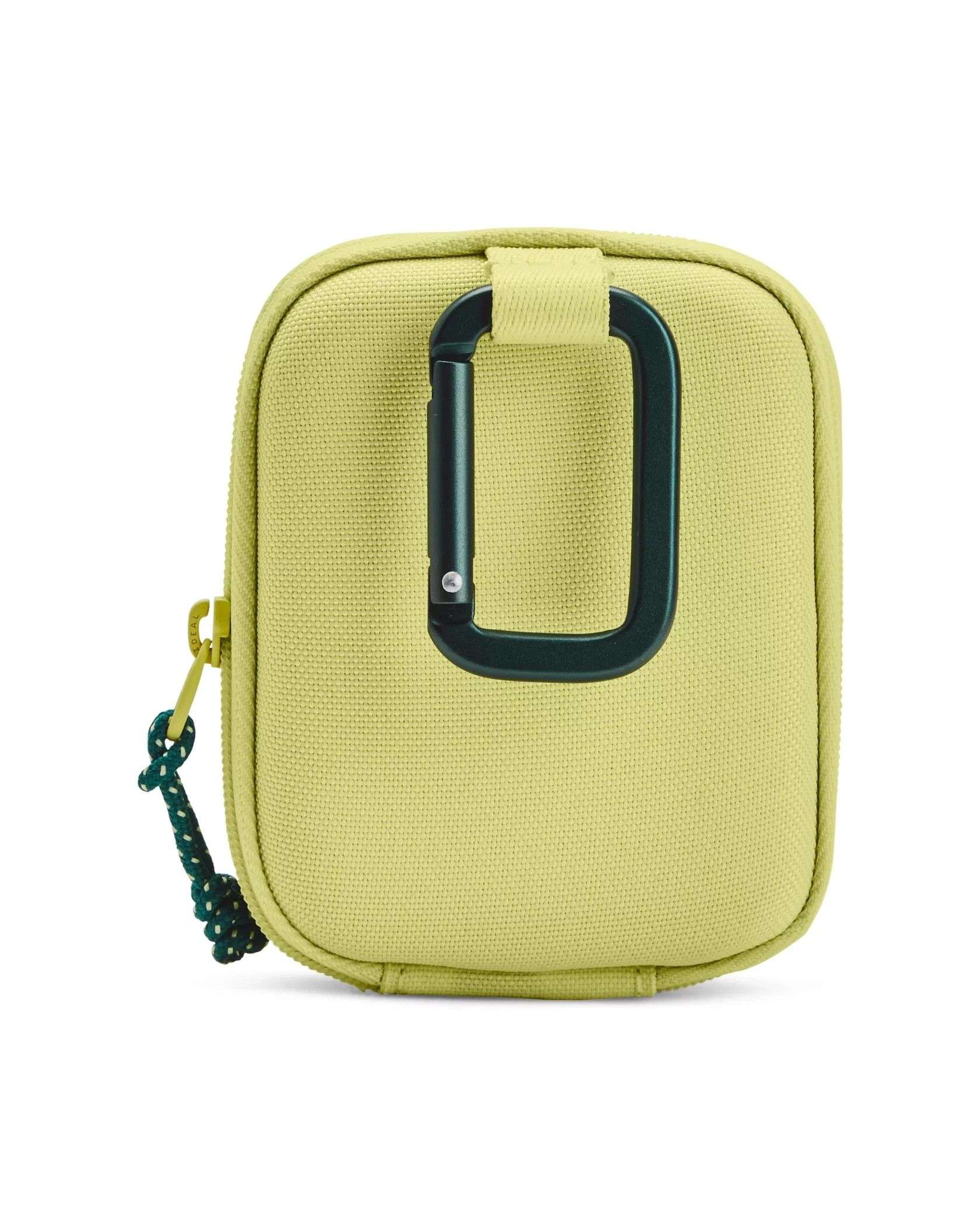 Order Online UA Contain Micro From Under Armour India | Buy Now